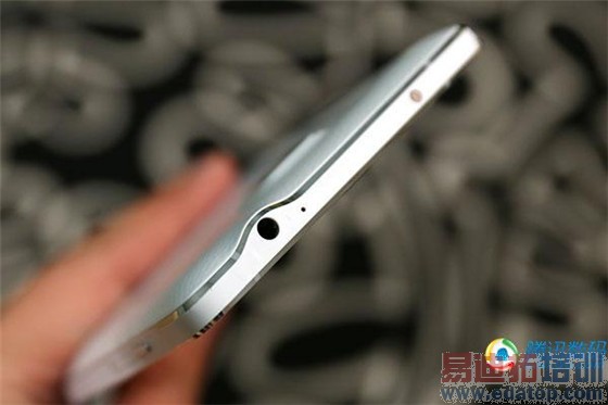 三星Note 4最新评测 能否击败iPhone 6 Plus/华为Mate7/魅族MX4Pro - 手机设计